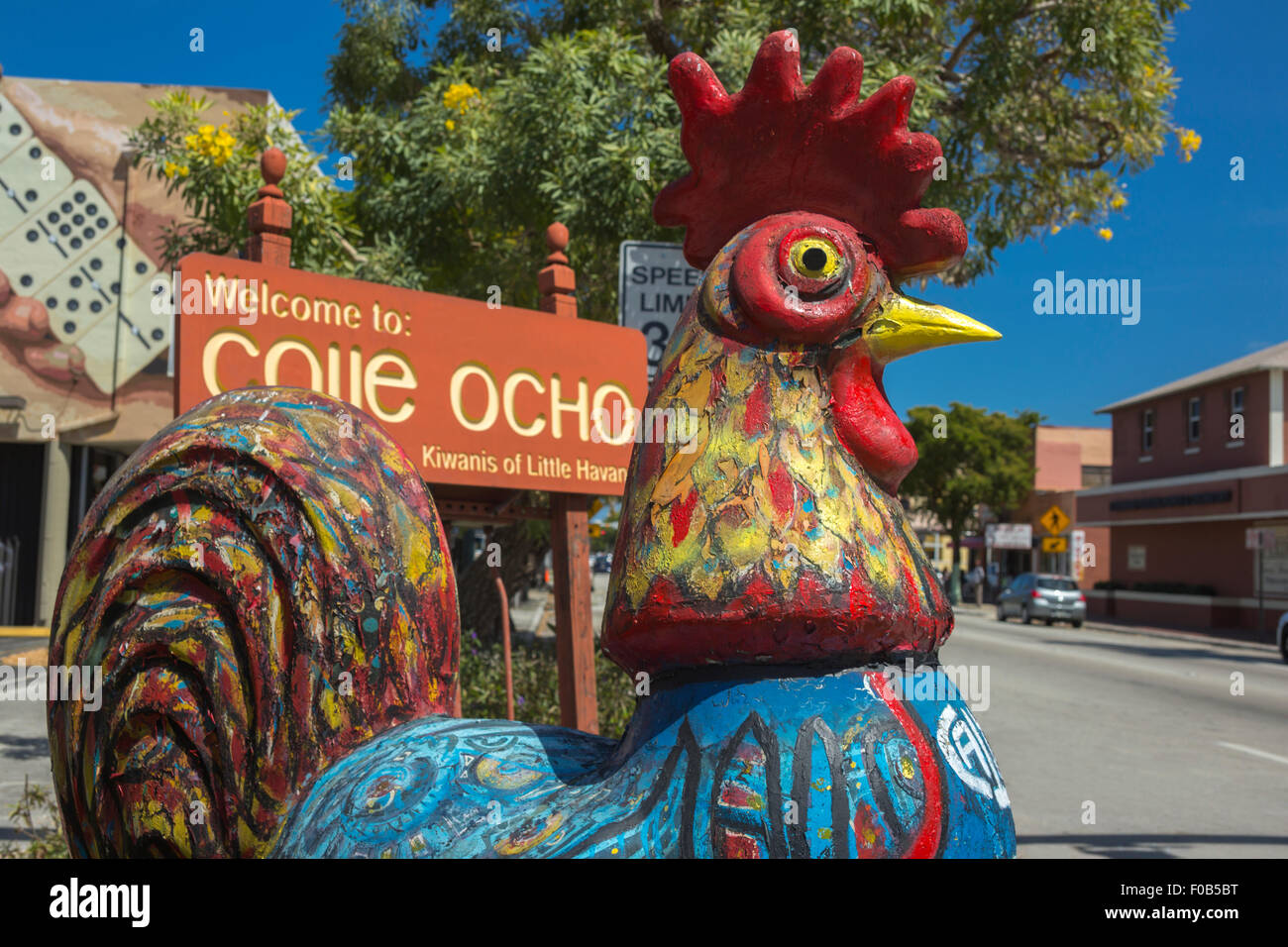 WELCOME SIGN GIANT COCKEREL CHICKEN SCULPTURE (©UNATTRIBUTED) EIGHTH ...