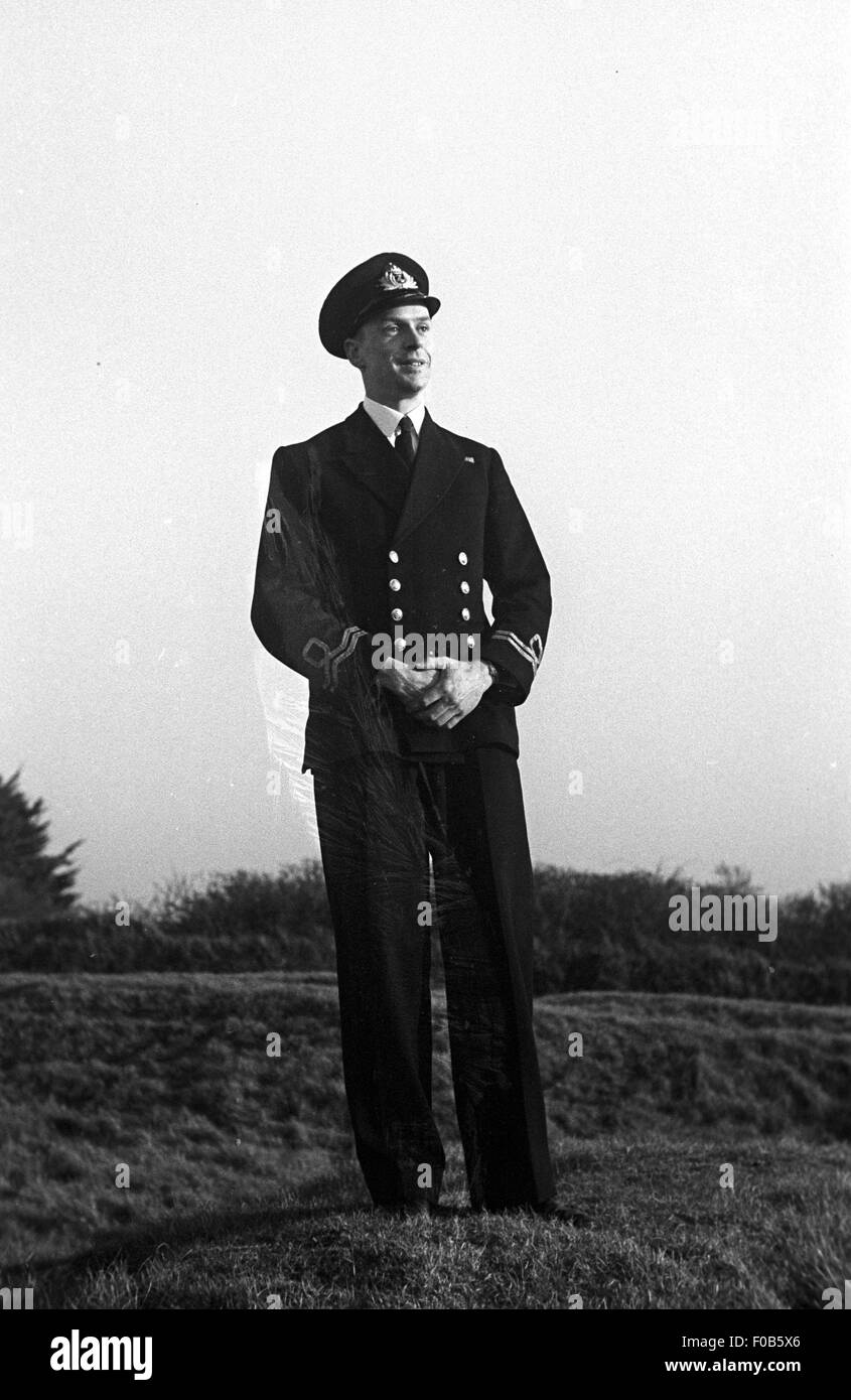 1940s british officer hi-res stock photography and images - Alamy