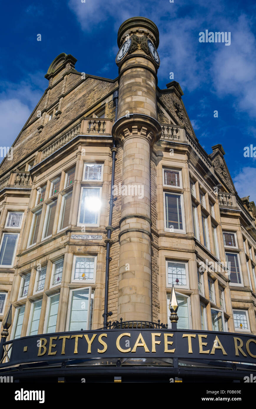 Tea room harrogate hi-res stock photography and images - Alamy