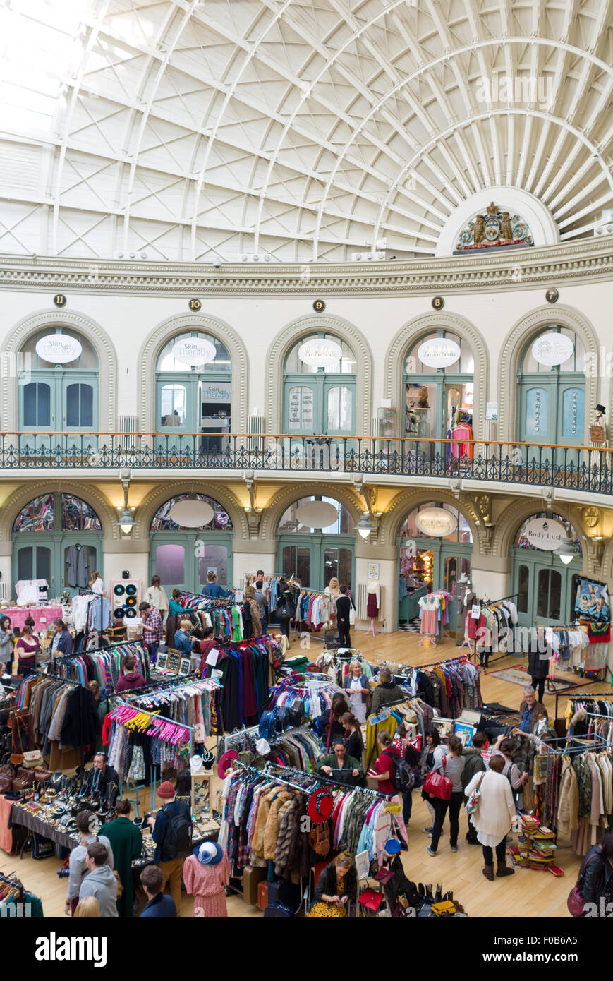 Leeds market hi-res stock photography and images - Alamy