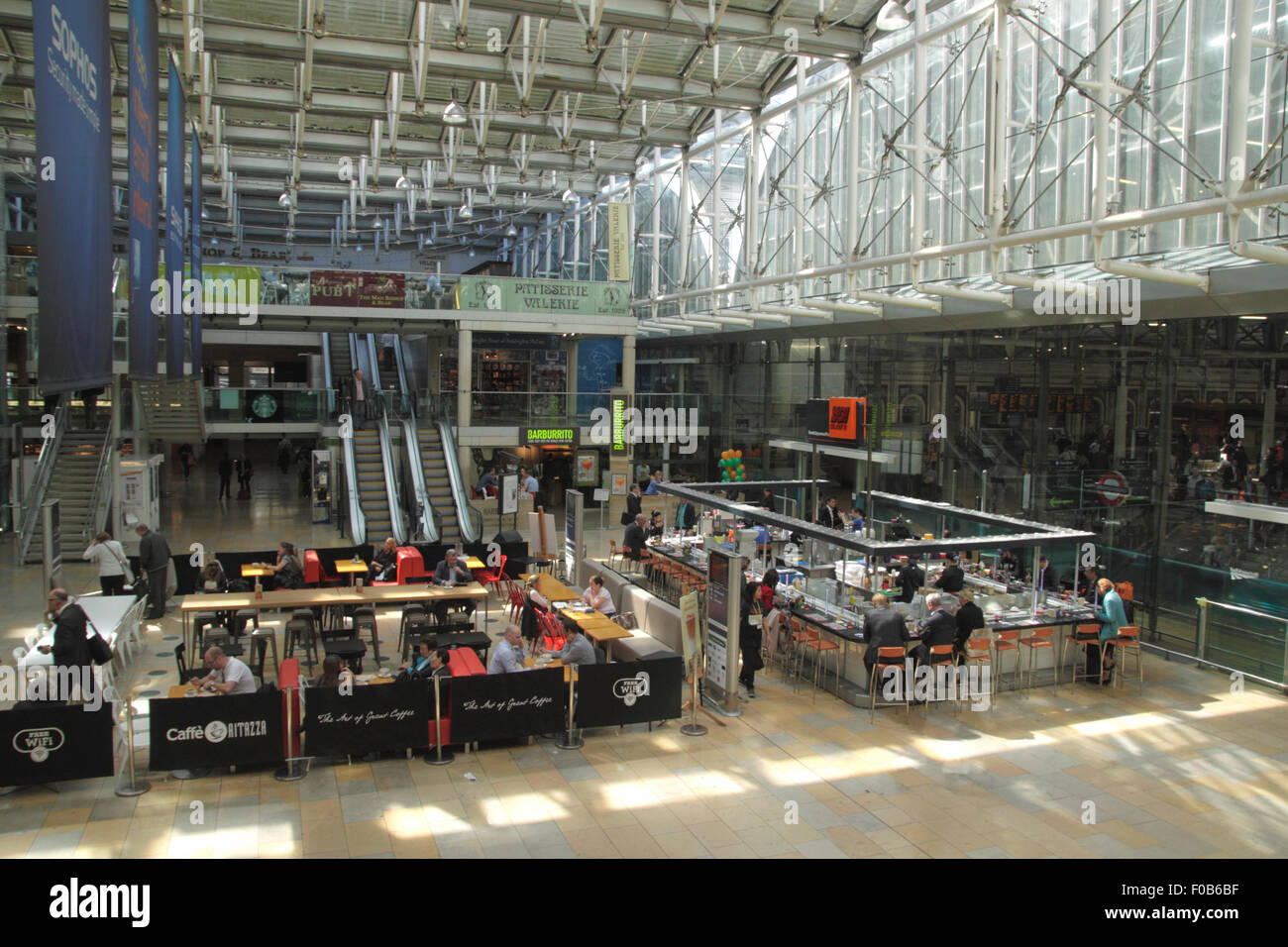 Caffe Ritazza and Yo Sushi Bar Paddington Station London April 2015 ...
