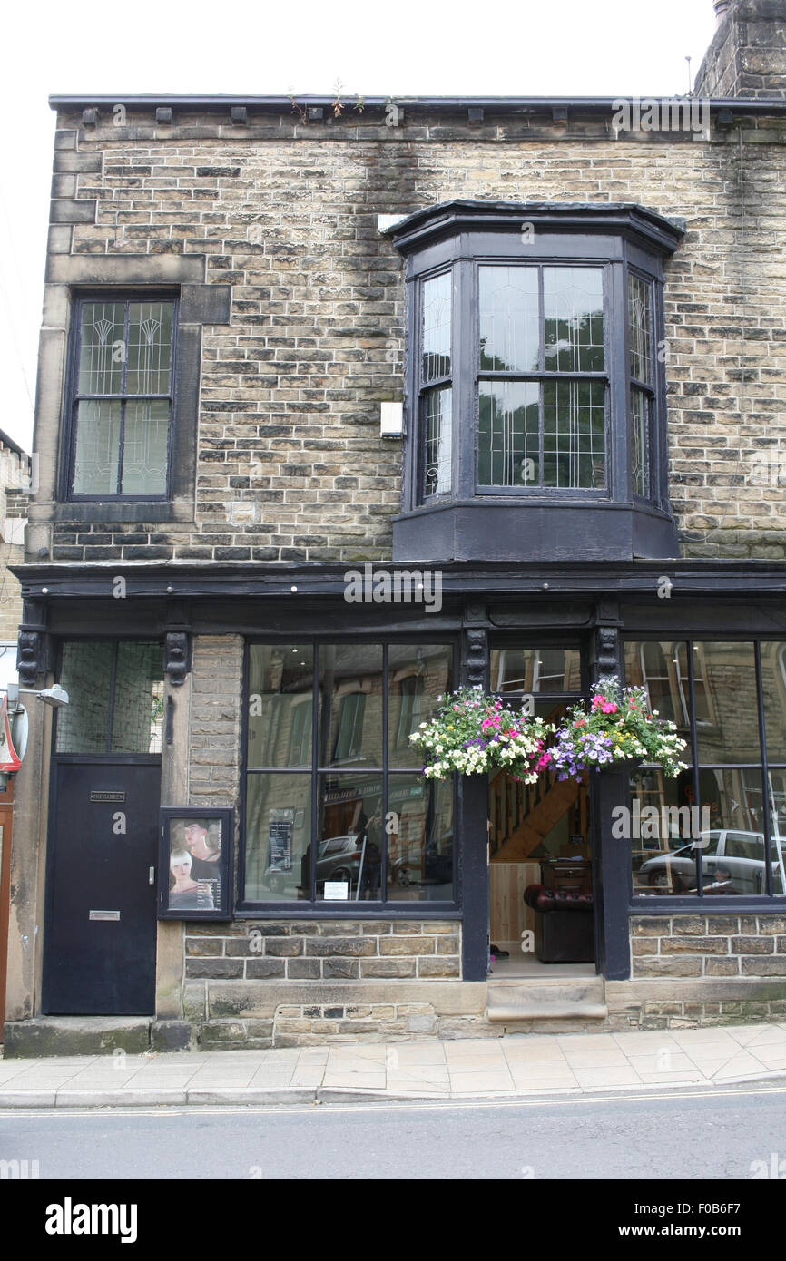 Victorian shopfront hi-res stock photography and images - Alamy