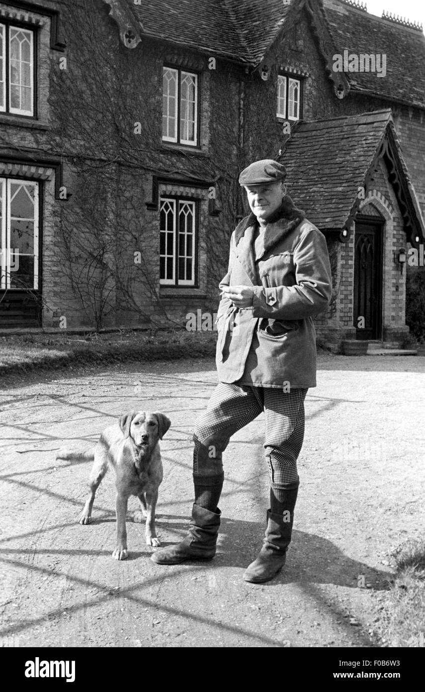 Retro picture of dog Black and White Stock Photos & Images - Alamy