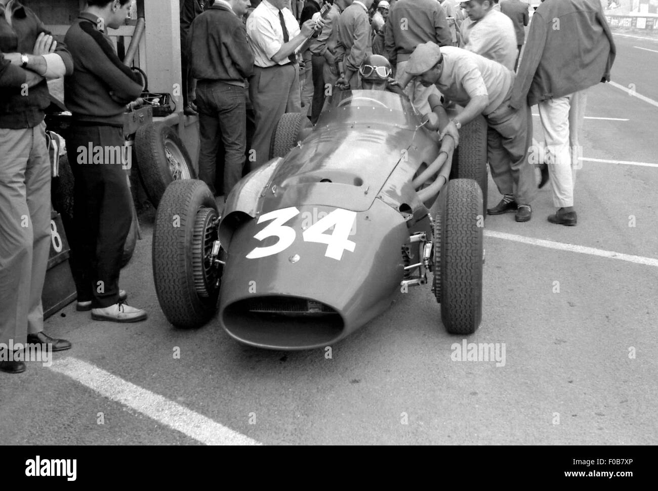 Pit lane at reims france hi-res stock photography and images - Alamy