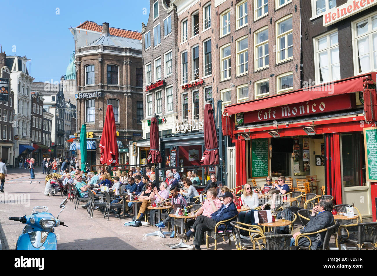 Bars cafes in dutch hi-res stock photography and images - Alamy