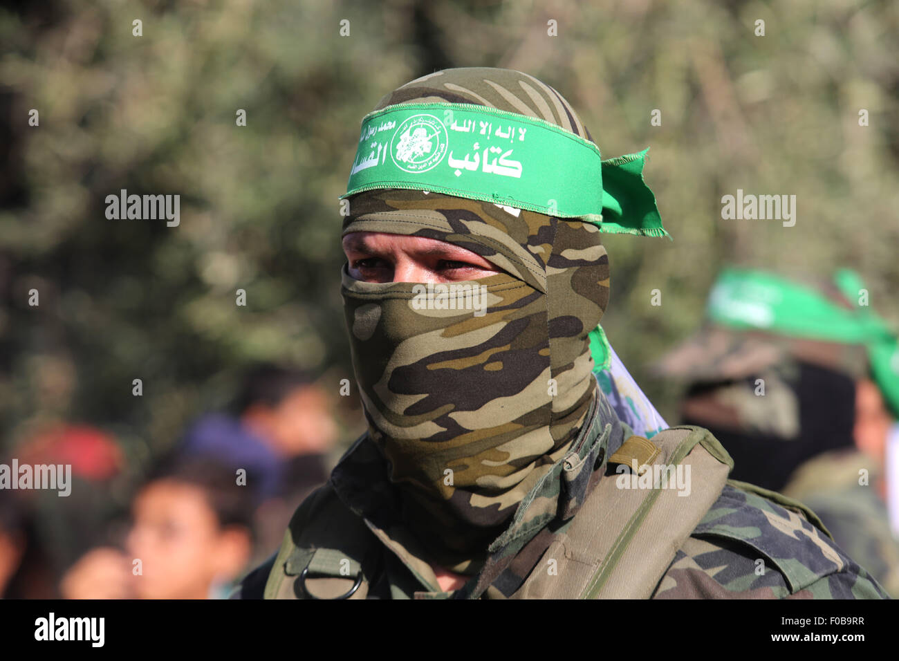 Beit Hanoun, The Gaza Strip, Palestine. 11th Aug, 2015. Masked militant ...