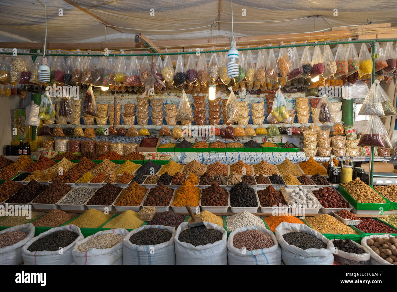 Dried fruit and nuts, Baku Bazaar, Azerbaijan Stock Photo - Alamy