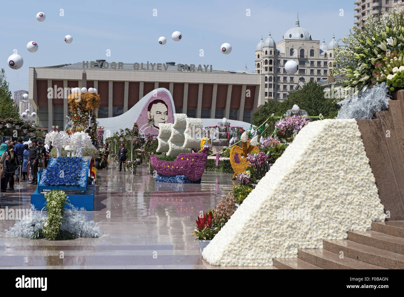 Heydar Aliyev Center, Republic aka Heydar Aliyev Palace, 1st President, Heydar Aliyev, Flower ...