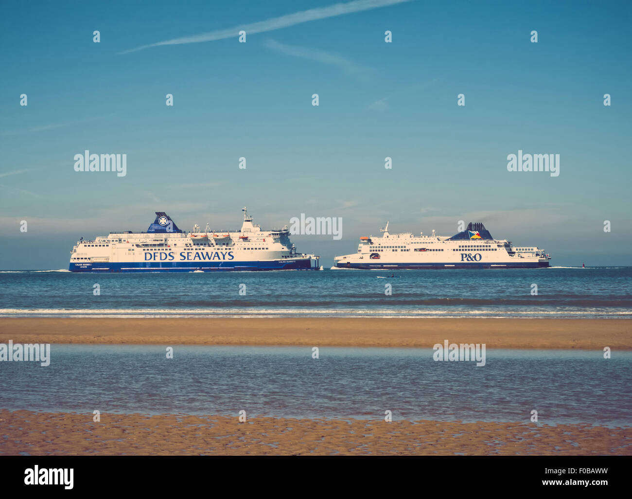 French ferries hi-res stock photography and images - Alamy