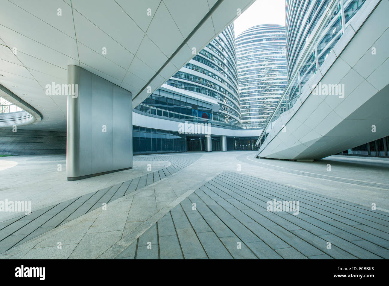 Beijing office building entrance hi-res stock photography and images ...