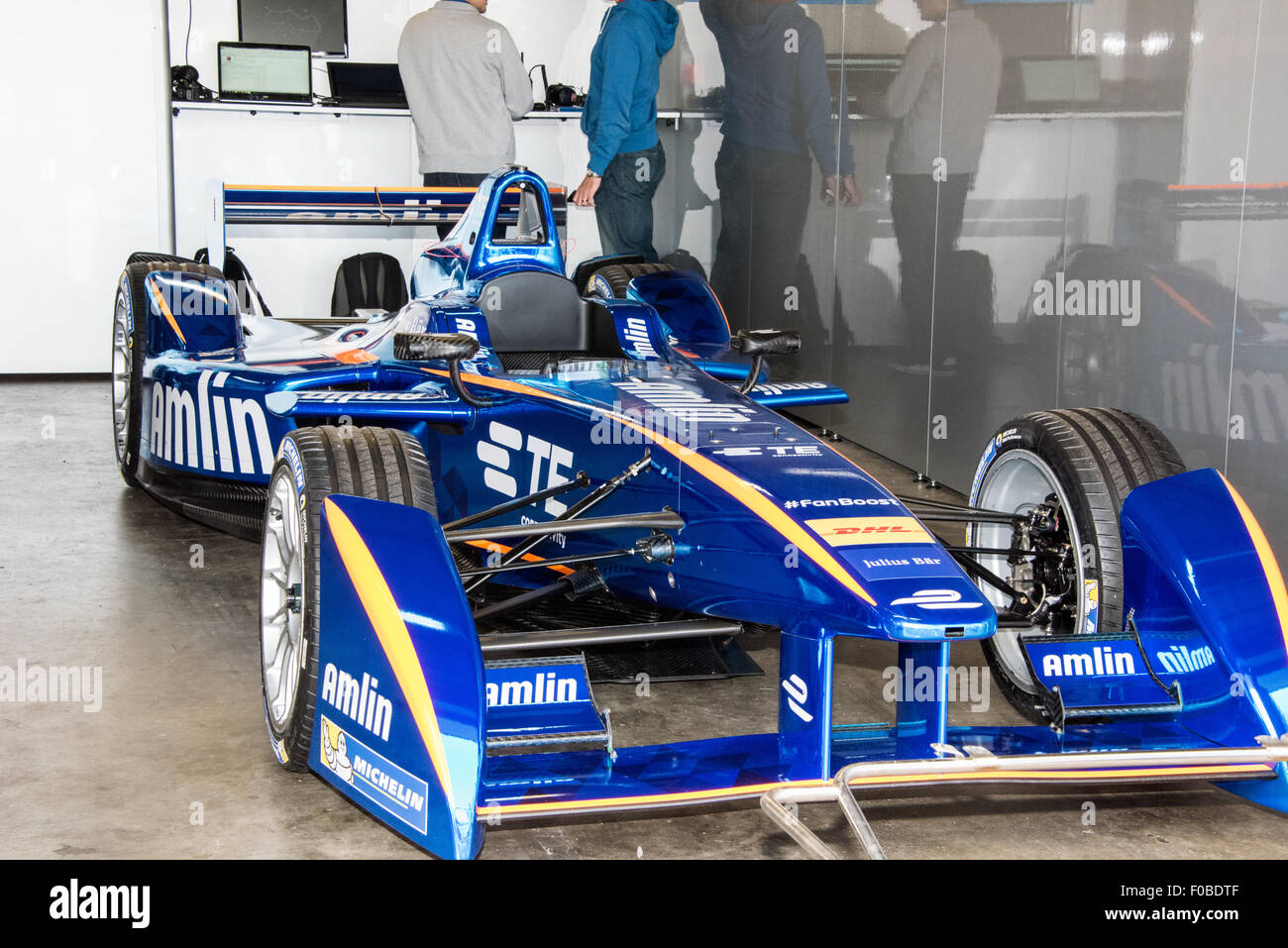Renault mechanic hi-res stock photography and images - Alamy