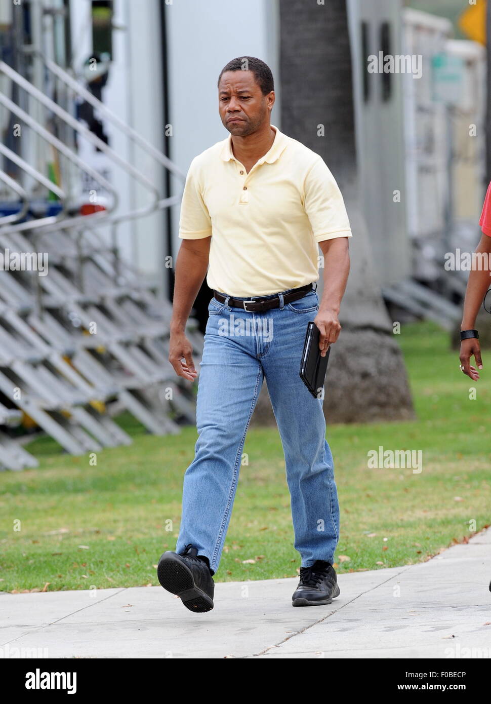 Cuba Gooding Jr Filming The Famous Oj Simpson Car Chase For American