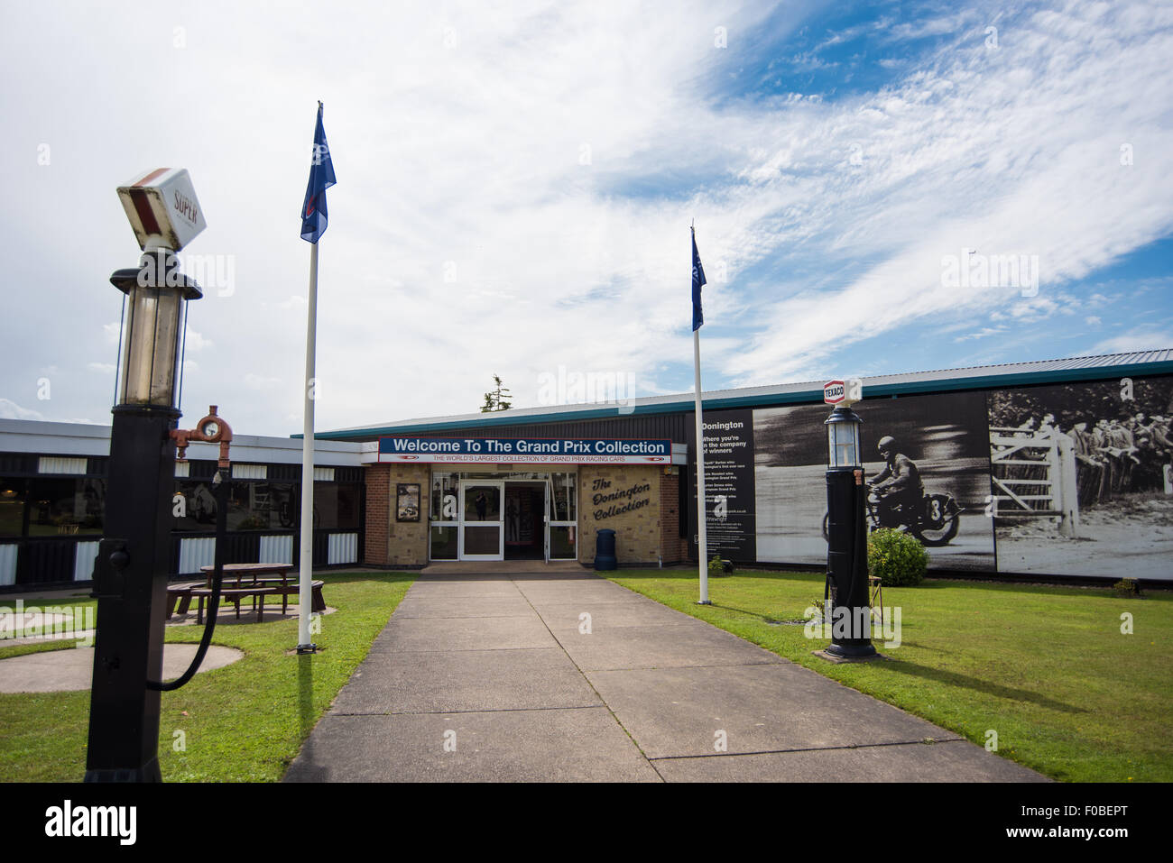 Entrance to Donington Park Raceway Grand Prix Collection Museum Castle ...