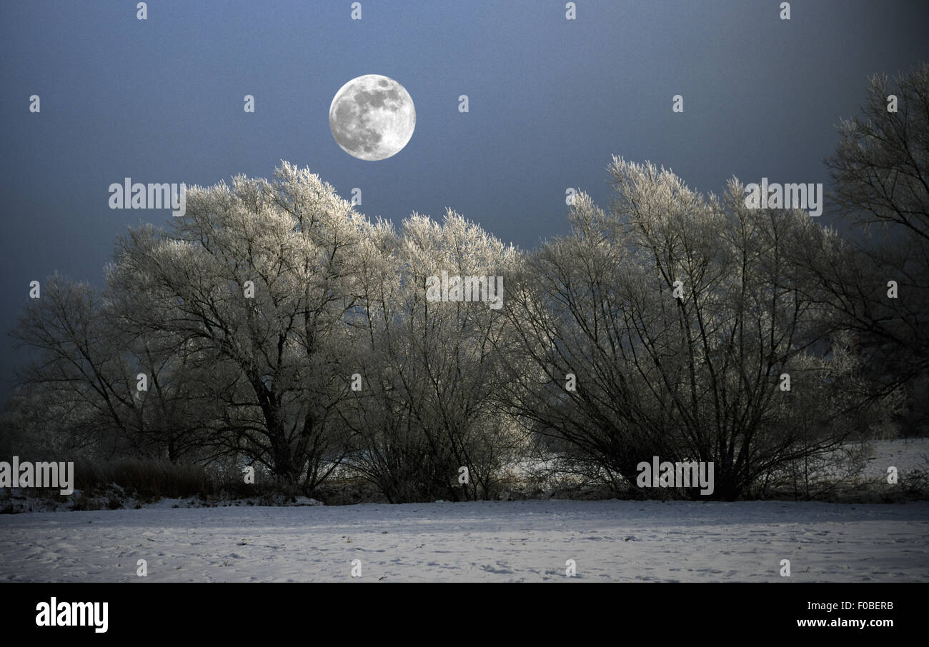 Vollmond; Aartal; Taunusstein Stock Photo - Alamy
