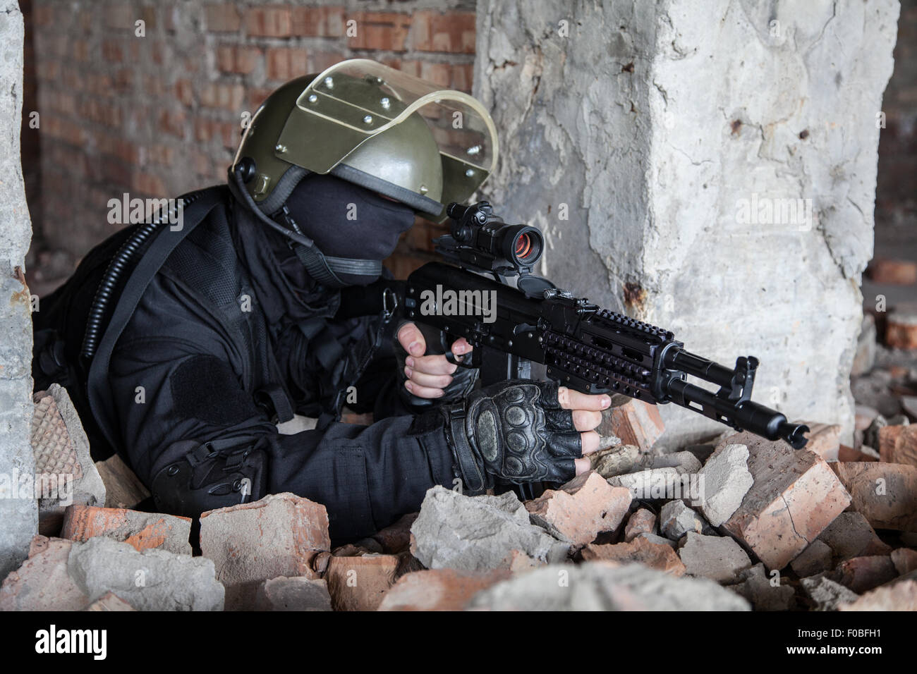 Special forces operator Stock Photo - Alamy