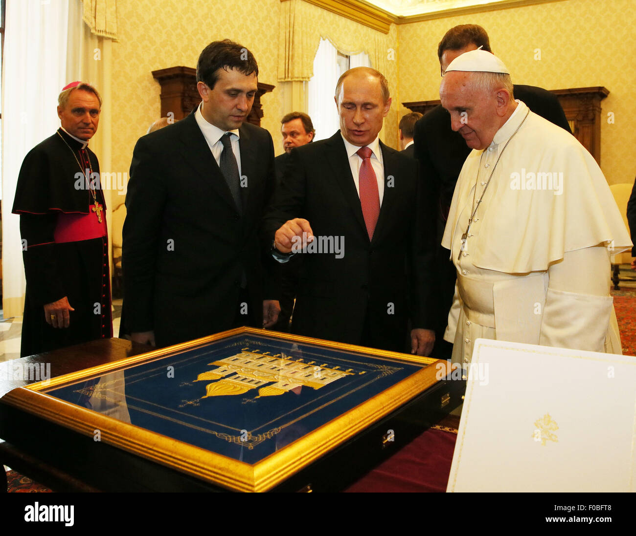Pope Francis meets with Russian President Vladimir Putin during a ...