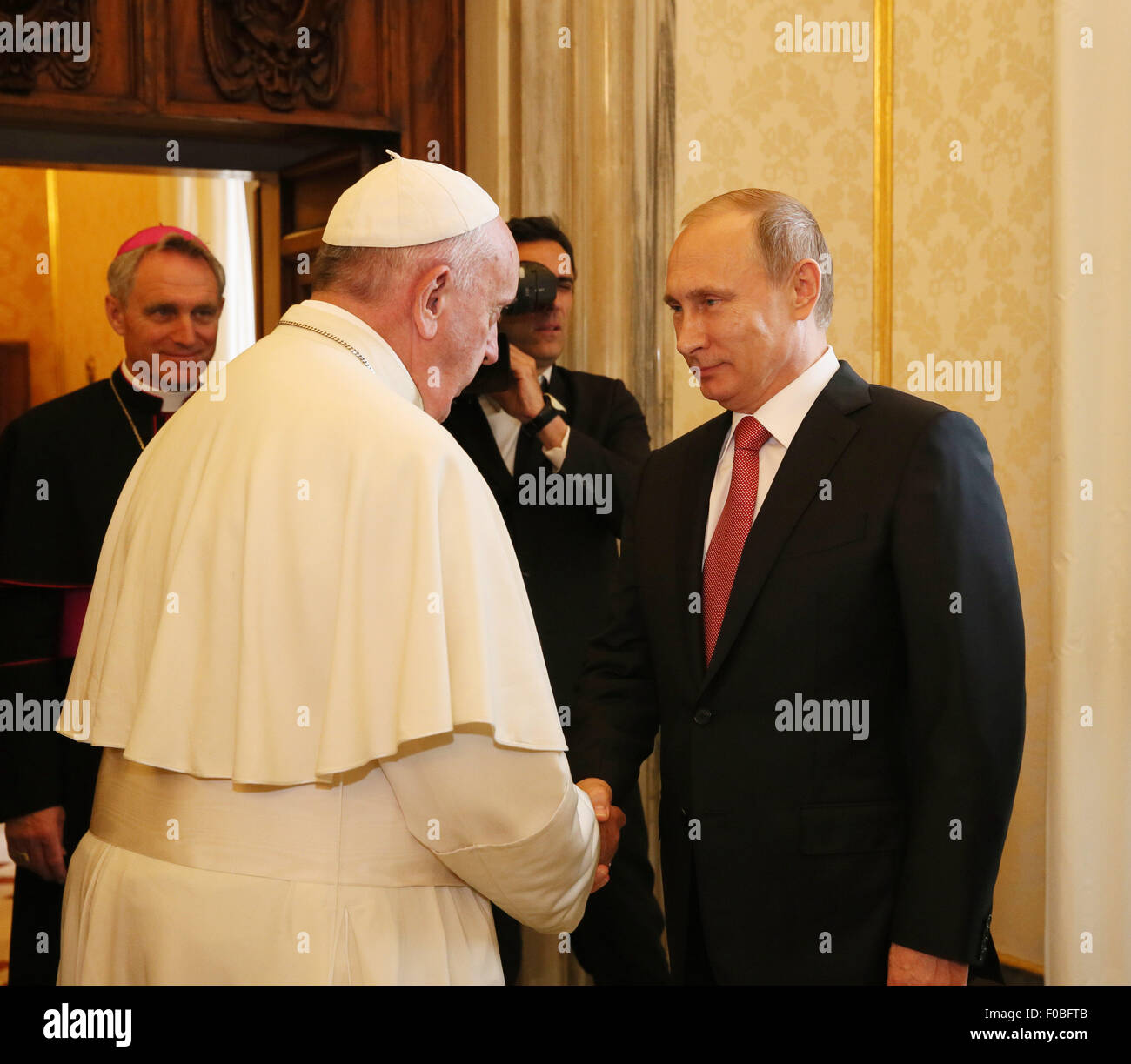 Pope Francis meets with Russian President Vladimir Putin during a ...