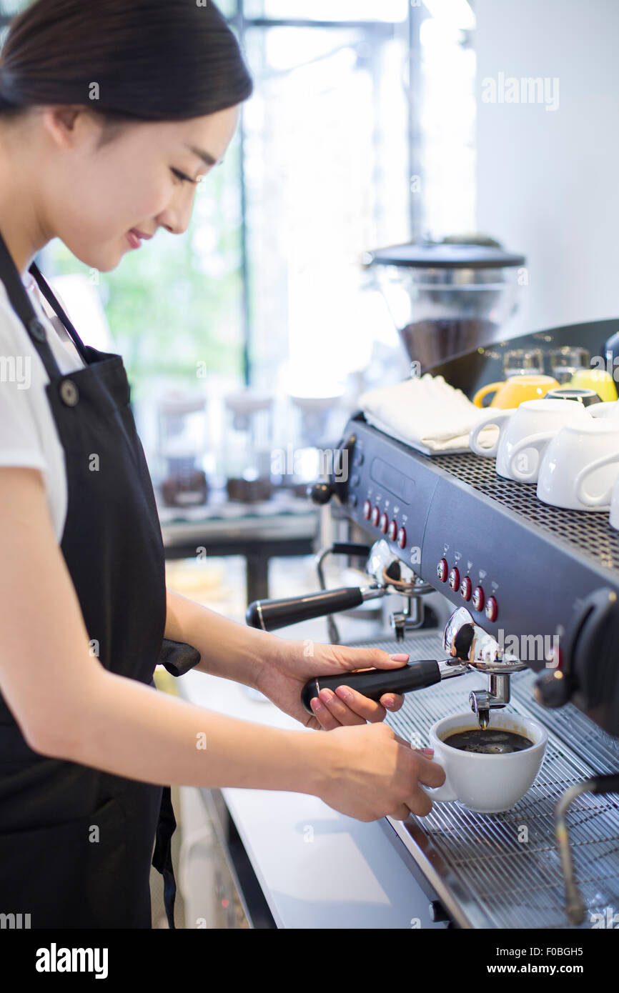 Barista concentration hi-res stock photography and images - Alamy