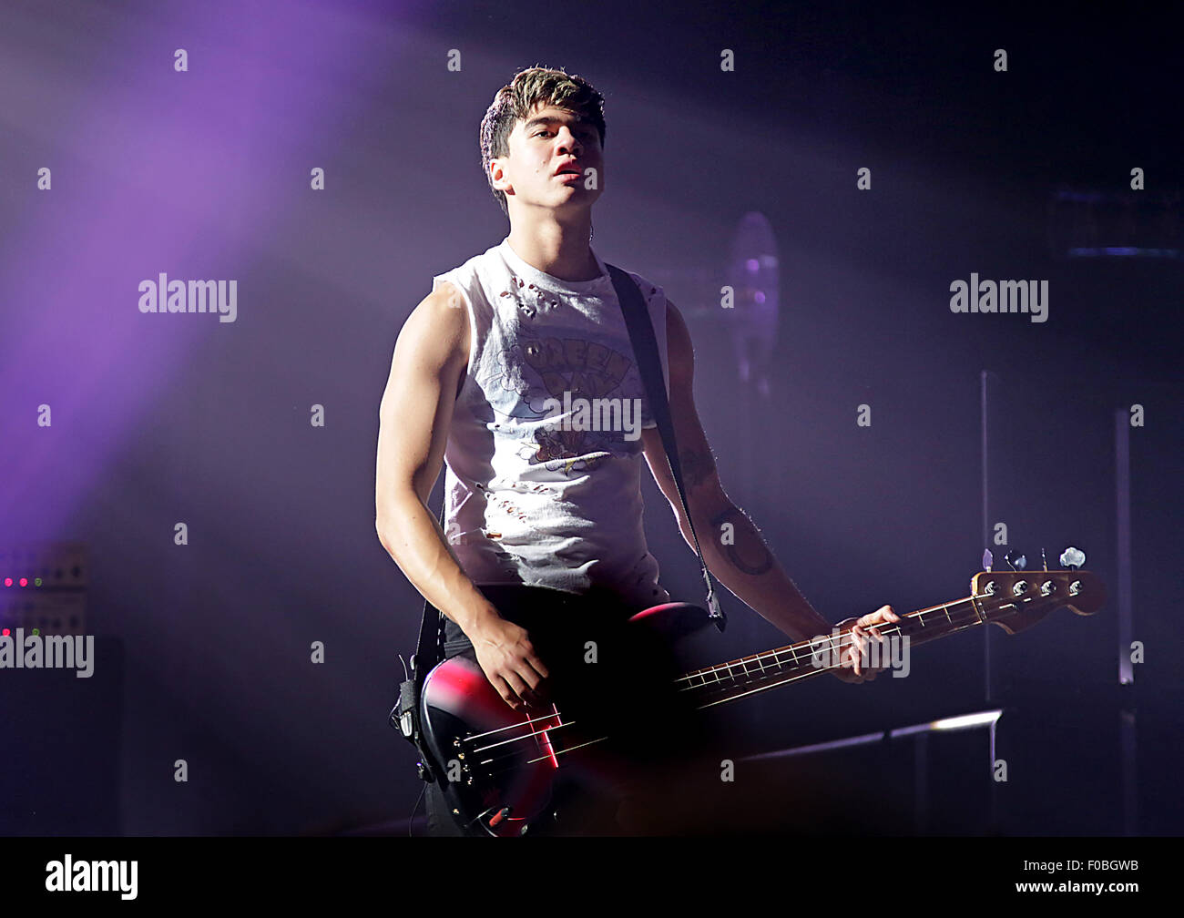 5 Seconds of Summer performing live on stage at Liverpool Echo Arena ...
