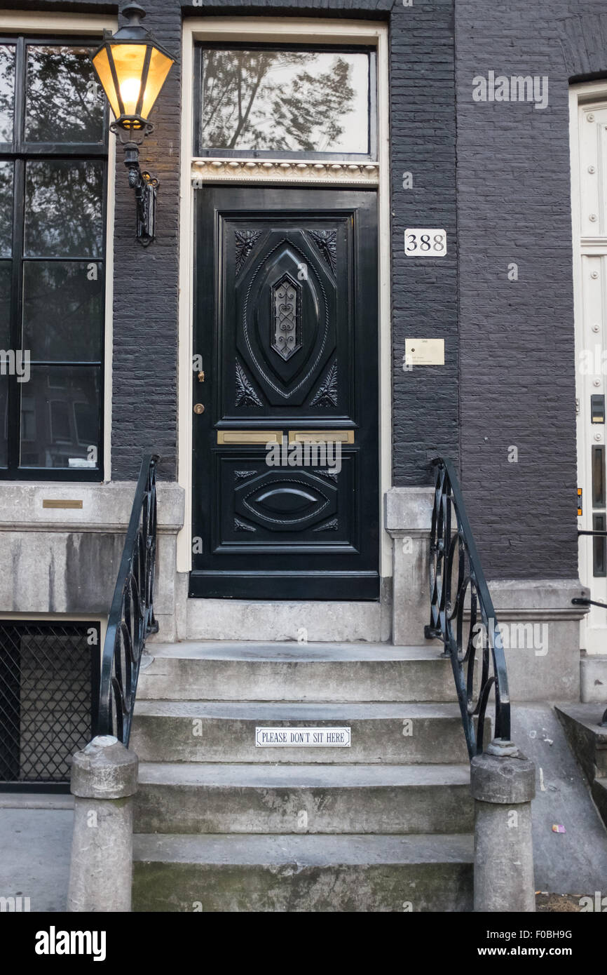 Typical dutch house hi-res stock photography and images - Alamy