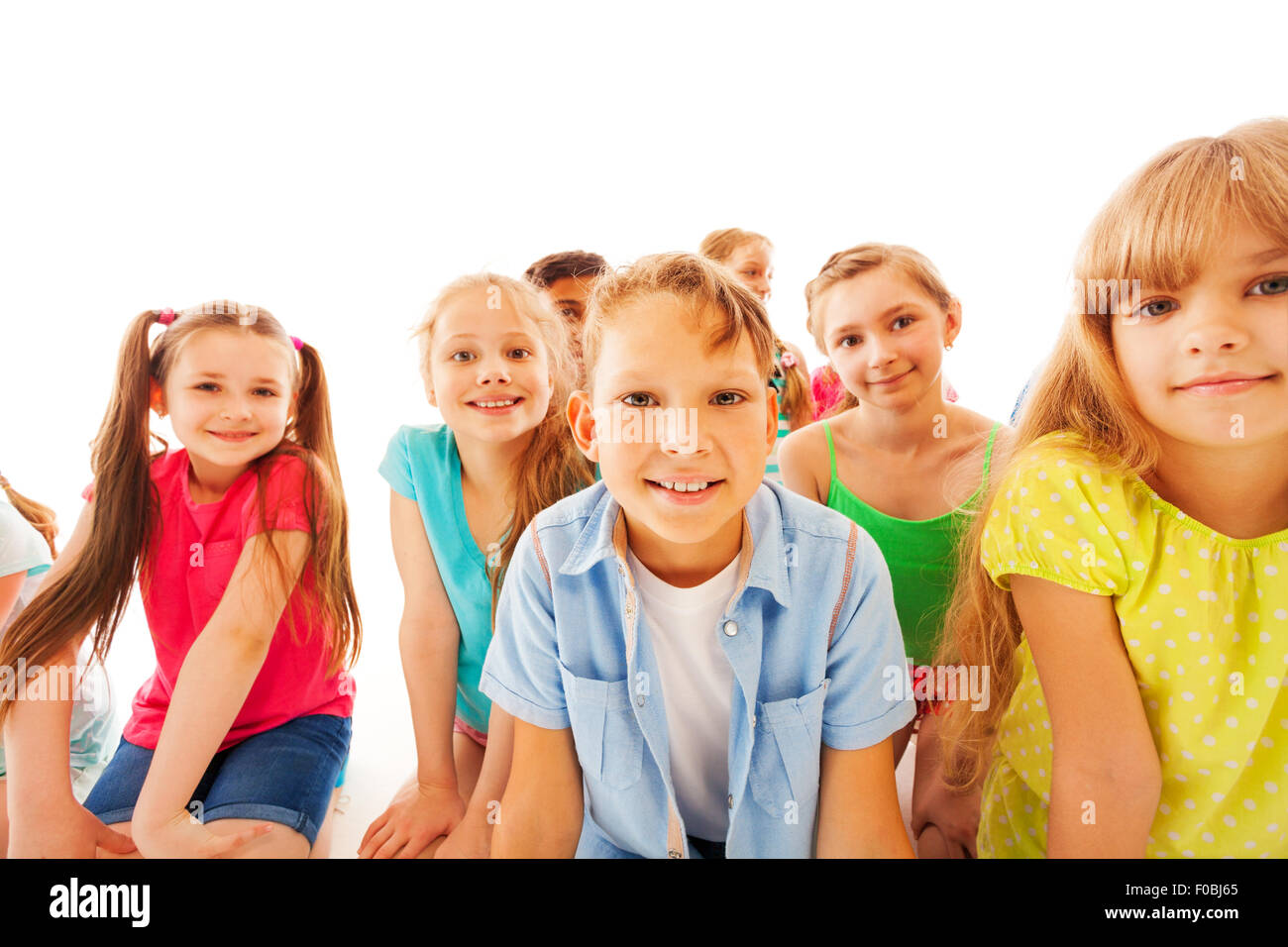 Bunch of kids hi-res stock photography and images - Alamy