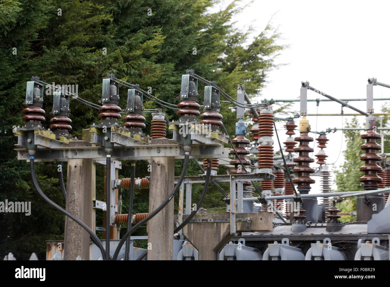 Electrical conductors hi-res stock photography and images - Alamy