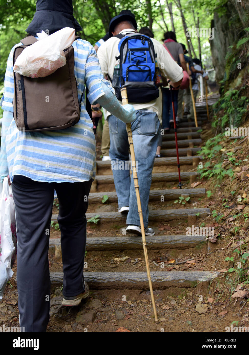 On the ridge of Mt. Osutaka, Japan. 12th Aug, 2015. Bereaved families ...
