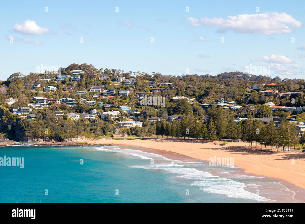 Whale beach ocean pool hi-res stock photography and images - Alamy