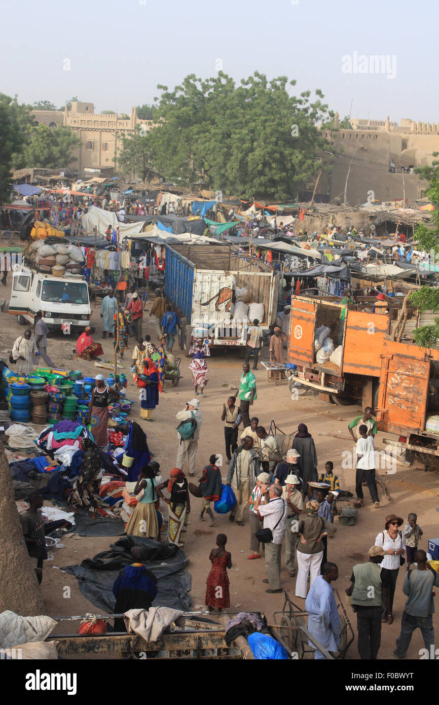 Man bamako mali africa hi-res stock photography and images - Alamy