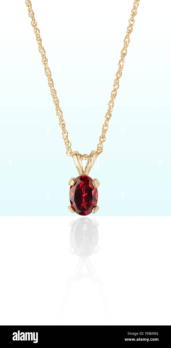 Gold chain hi-res stock photography and images - Alamy