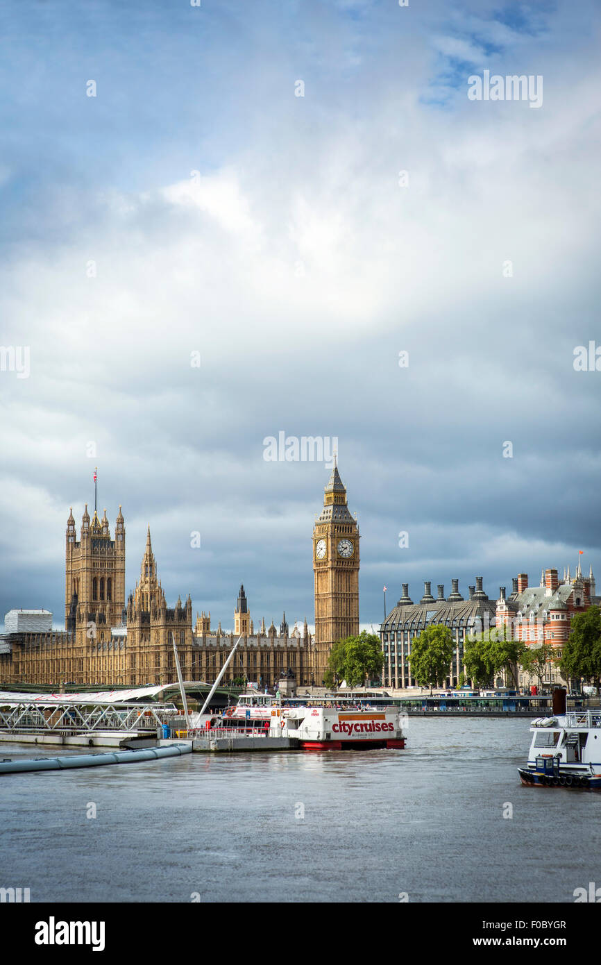Westminster buildings, River Thames, London Stock Photo - Alamy