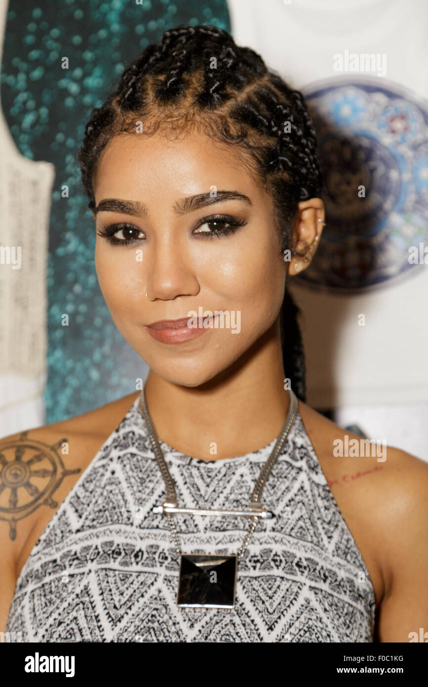 Jhené Aiko launches her Soul of Summer collection in Los Angeles ...