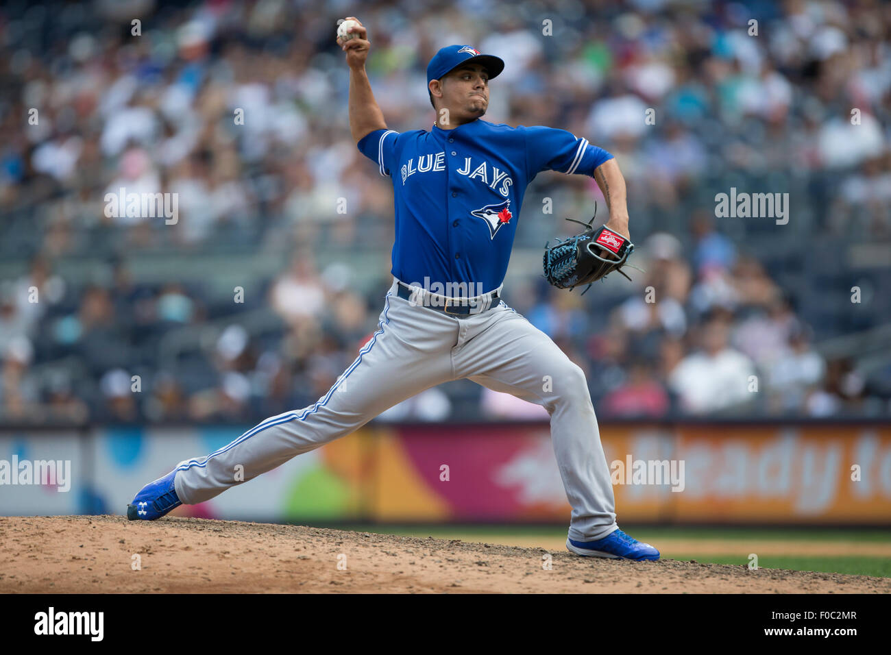 the Bronx, New York, USA. 9th Aug, 2015. Roberto Osuna (Blue Jays ...