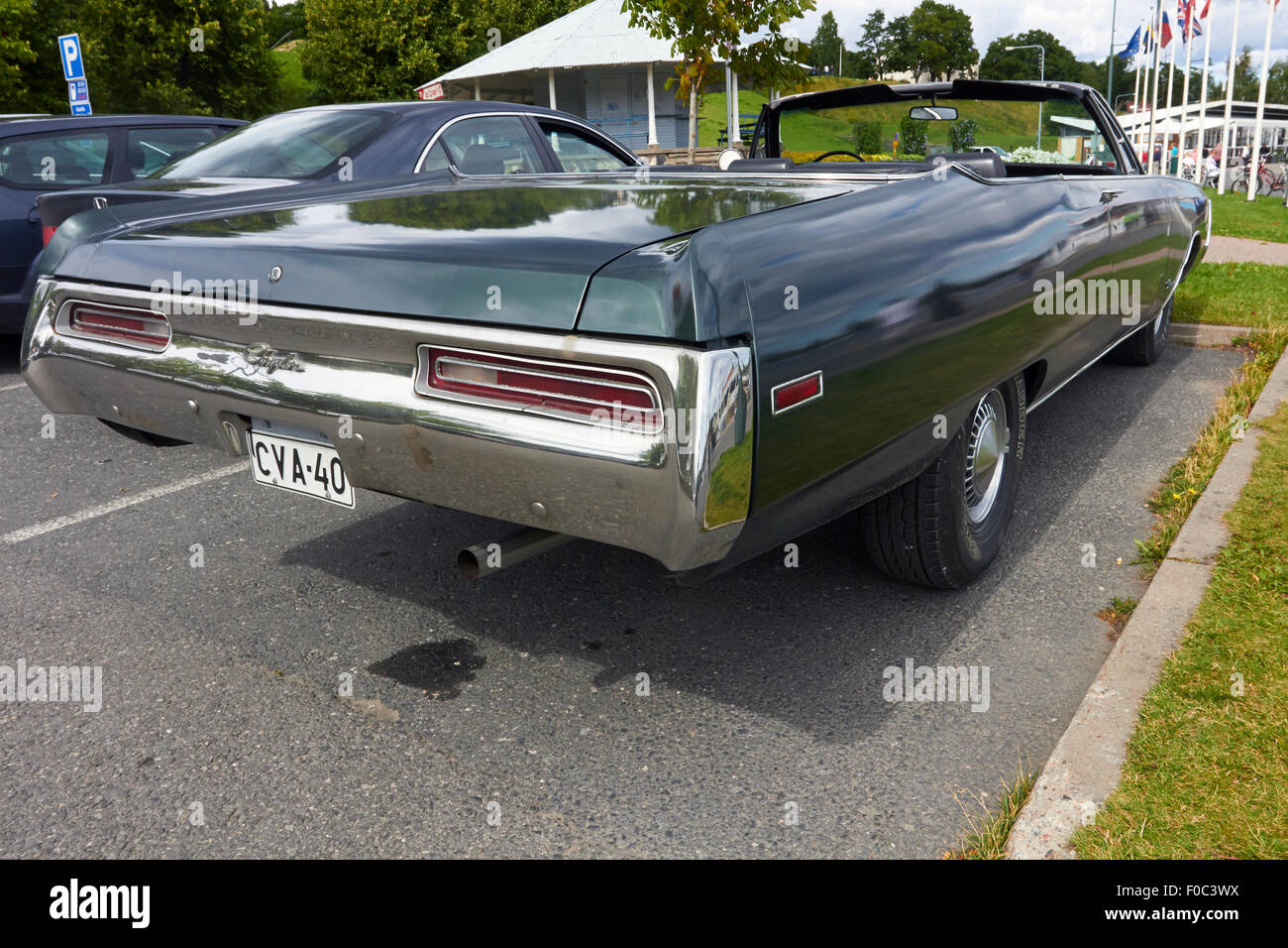 1971 Chrysler Newport convertible Stock Photo - Alamy