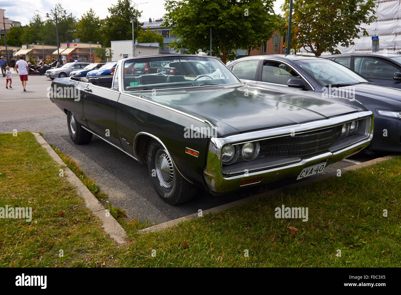 1971 Chrysler Newport convertible Stock Photo - Alamy