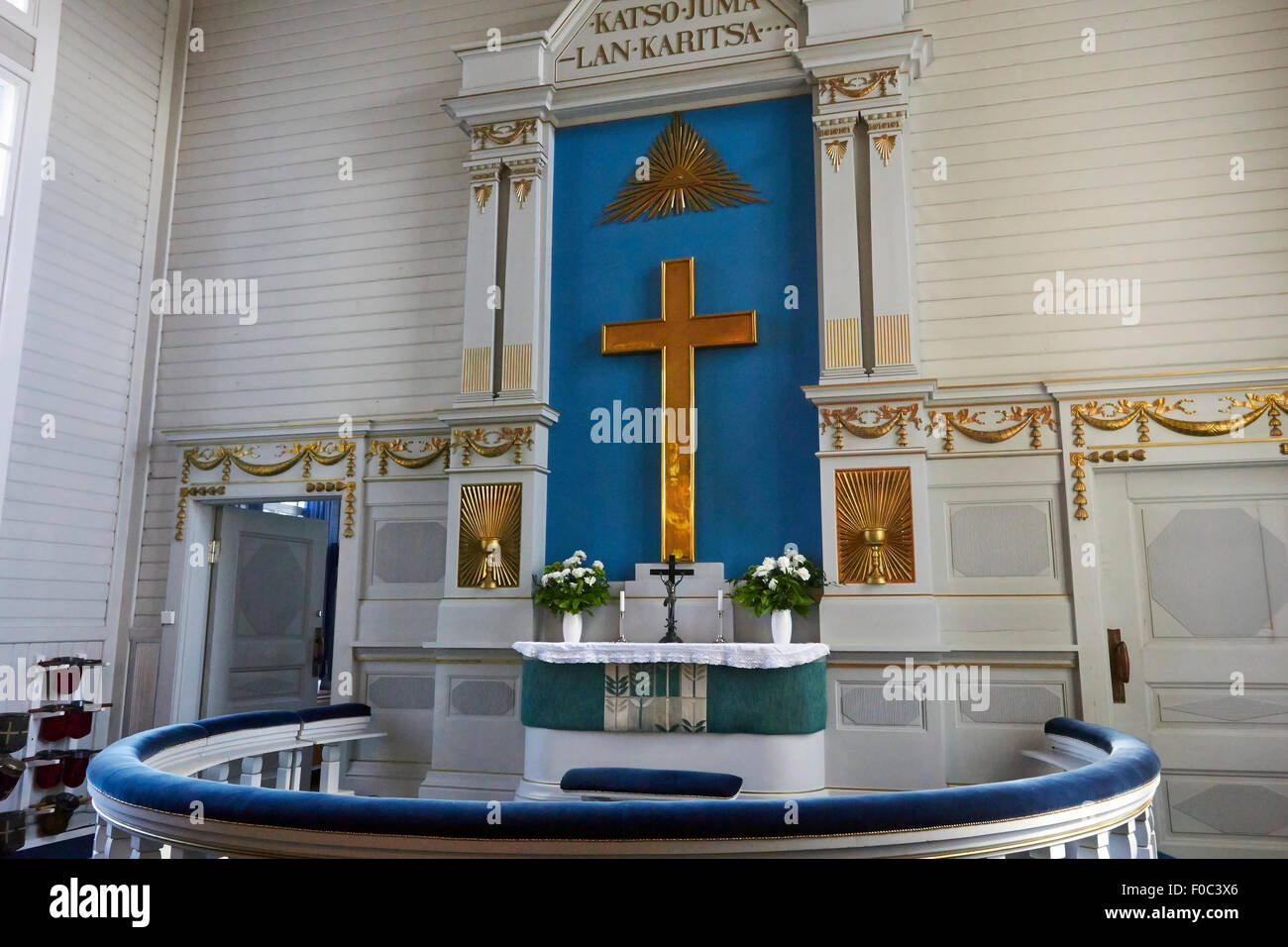 Cross in church interior hi-res stock photography and images - Alamy