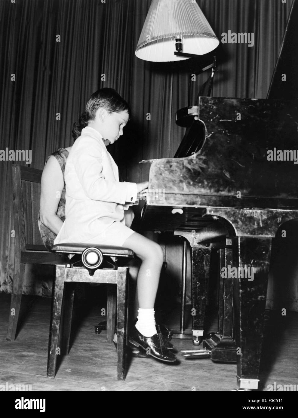 Lollobrigida, Gina, * 4.7.1927, Italian actress, son Milko Skofic Jr ...