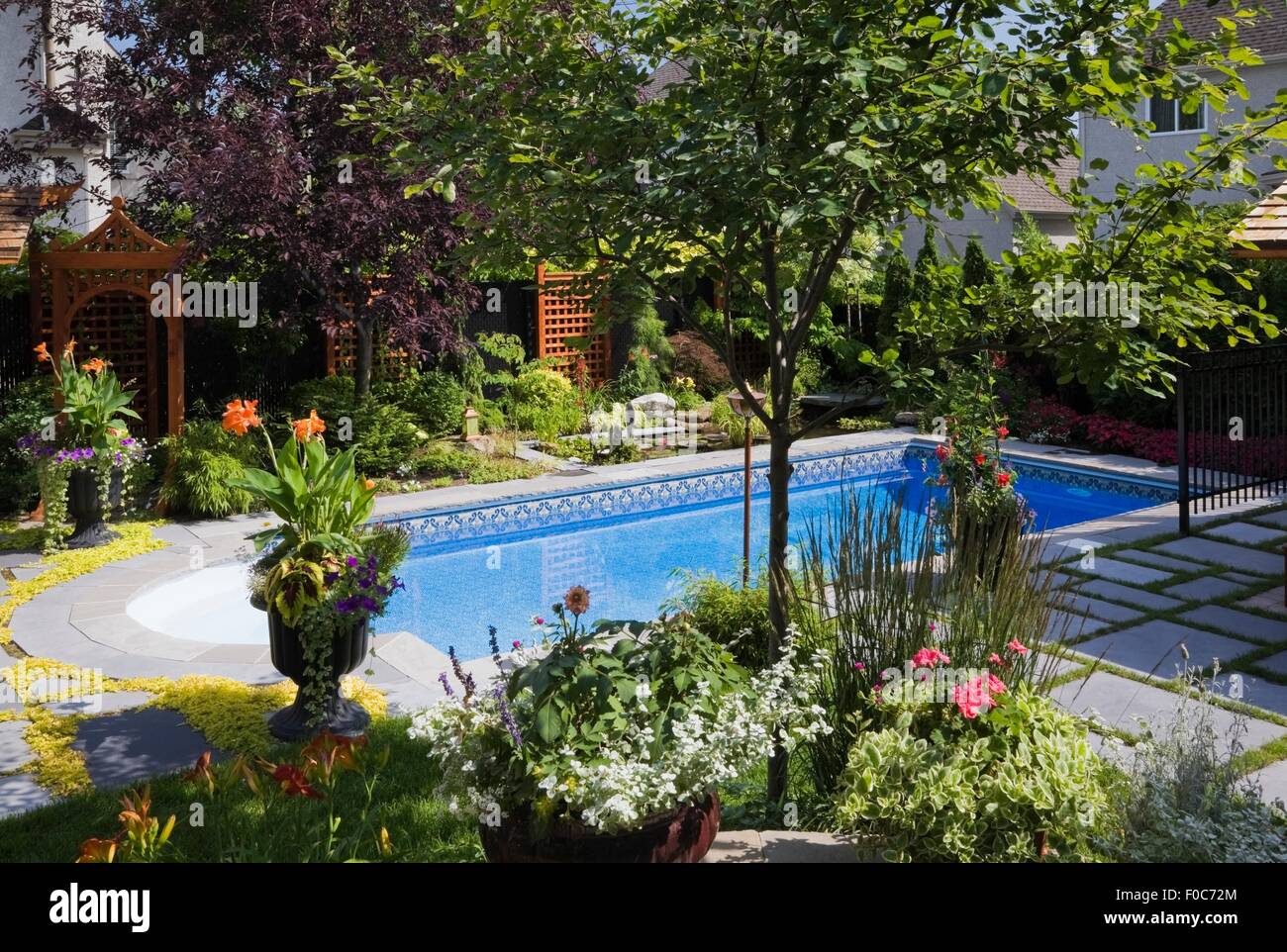 Borders beauty hi-res stock photography and images - Alamy