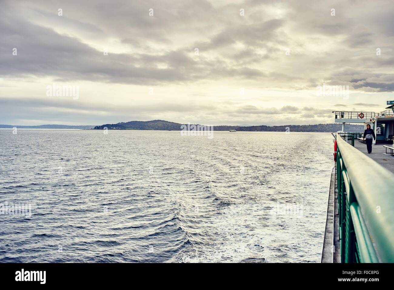 Bainbridge island ferry hi-res stock photography and images - Alamy