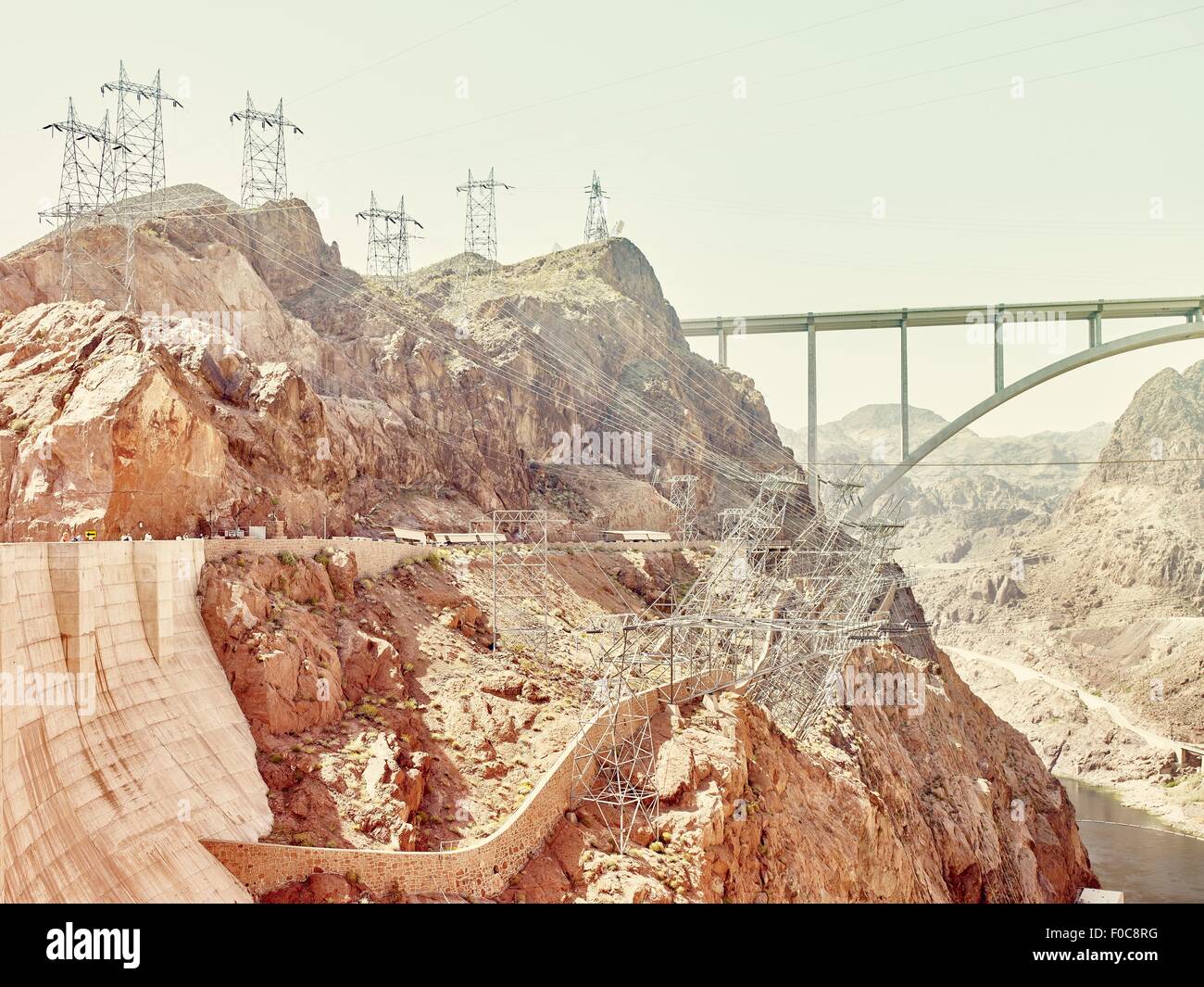Electricity pylons america hi-res stock photography and images - Alamy