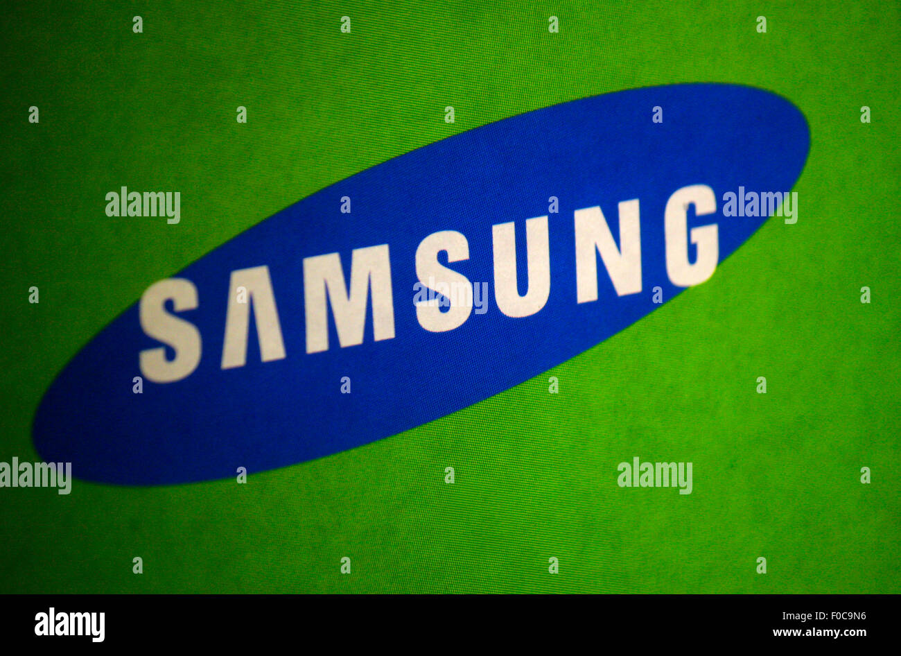Samsung logo brand hi-res stock photography and images - Alamy