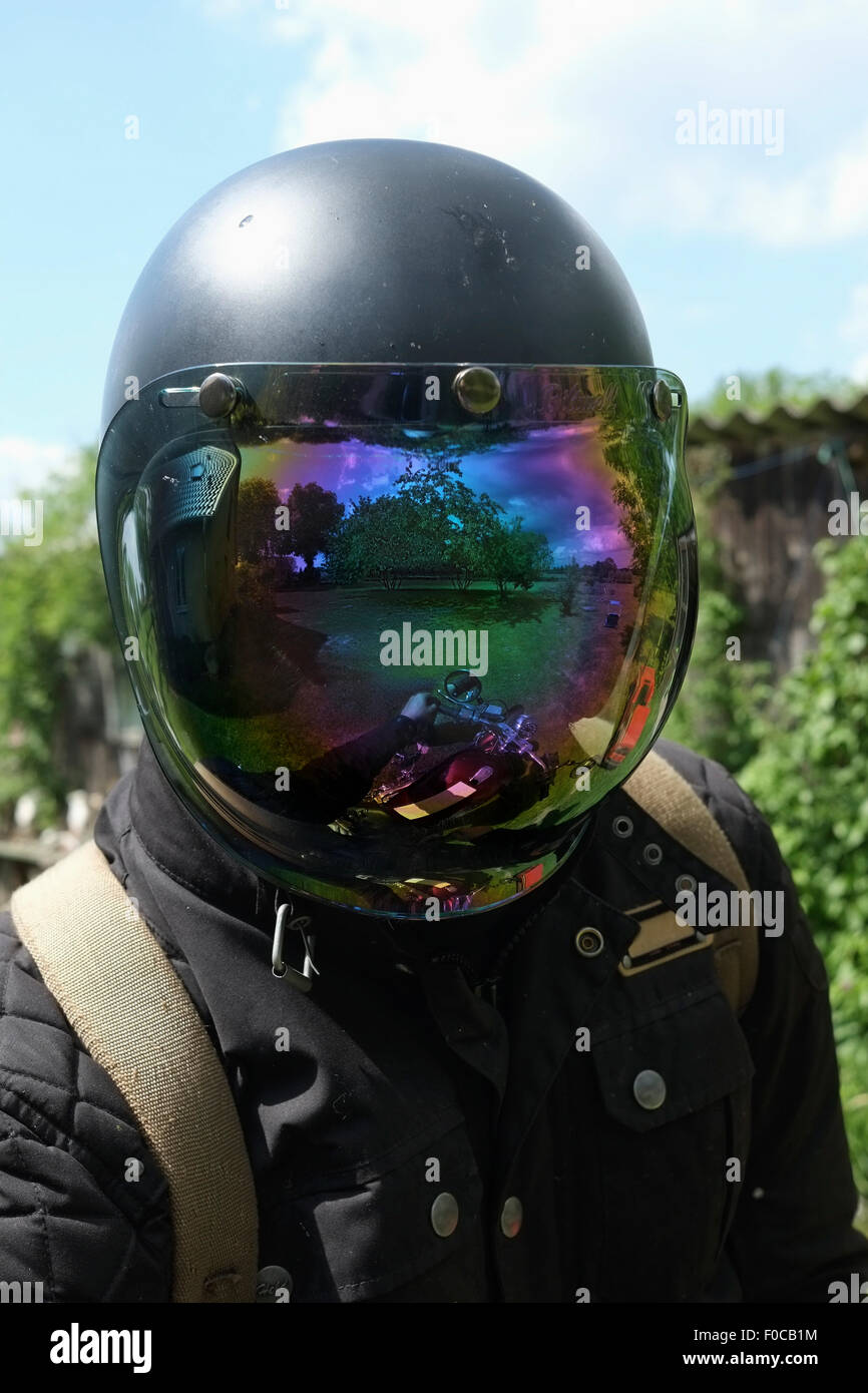 Wearing safety helmet jacket hi-res stock photography and images - Alamy