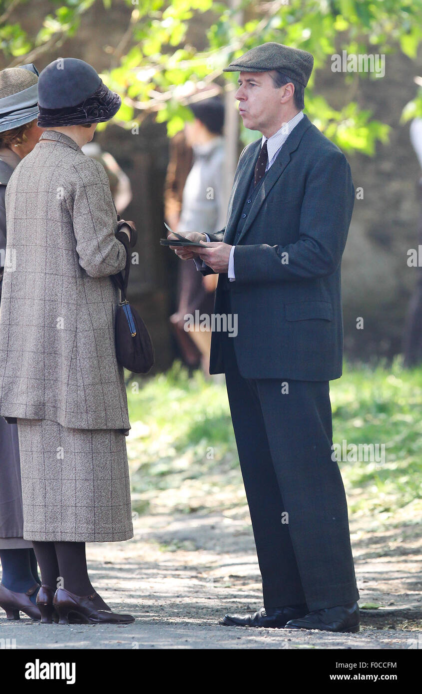 Kevin Doyle films a scene for the final series of Downton Abbey in ...