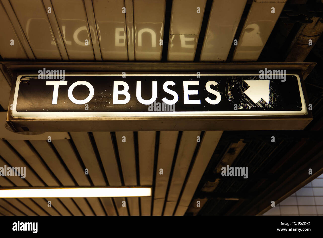 Board buses hi-res stock photography and images - Alamy