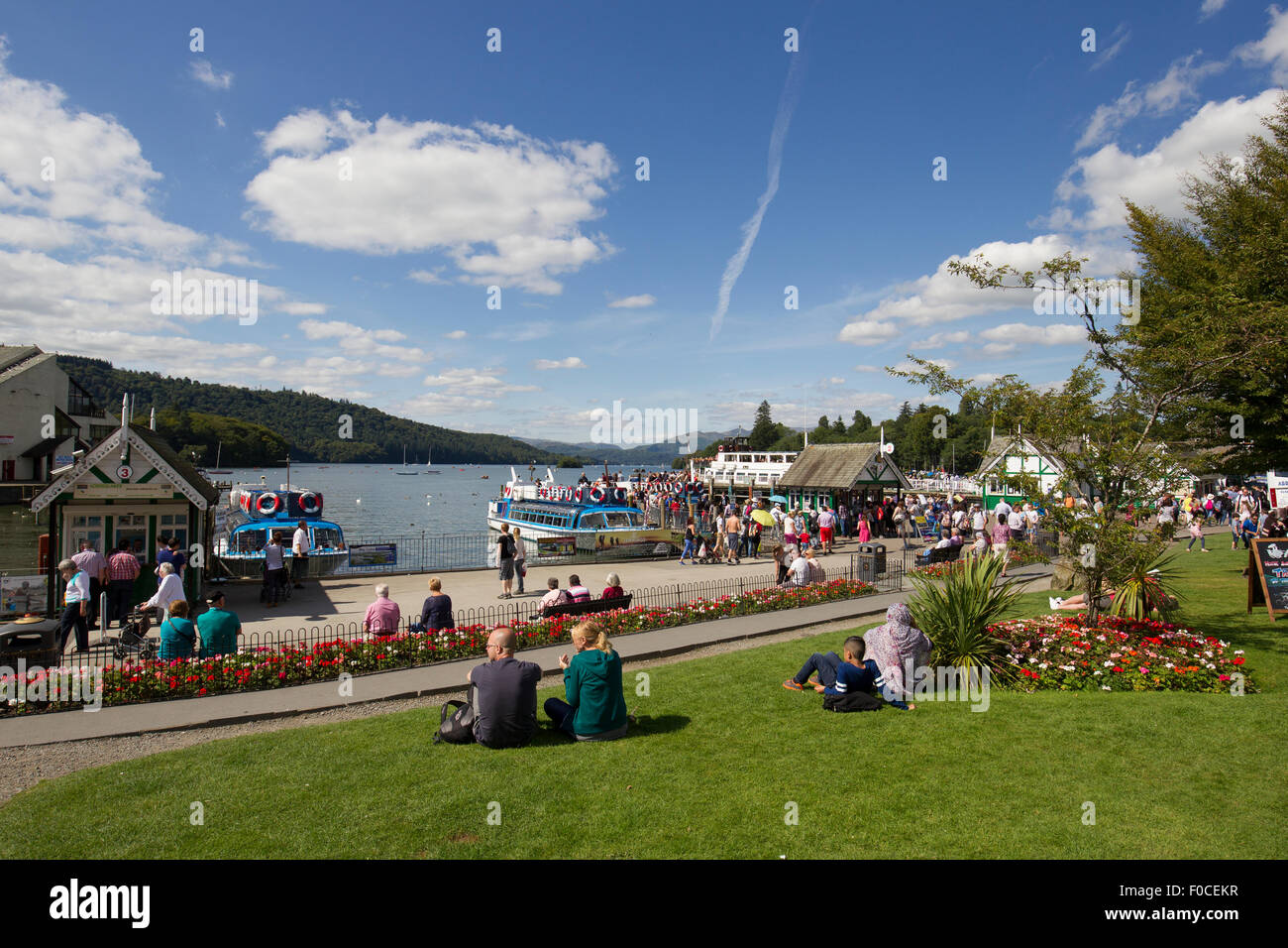 Bowness Bay on Lake Windermere, Cumbria, UK. 12th August, 2015. UK ...