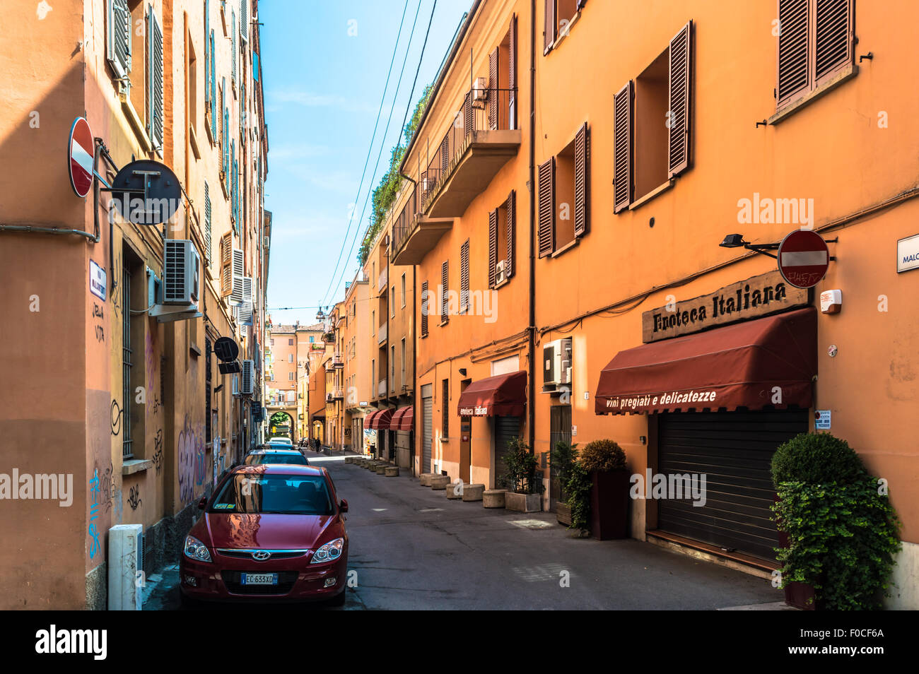 Bologna Architecture High Resolution Stock Photography and Images - Alamy