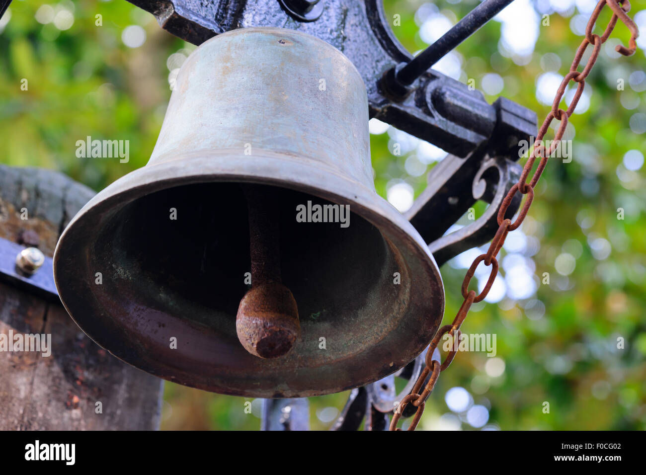 Very large bell hi-res stock photography and images - Alamy