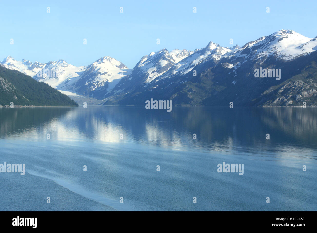 Glacier Bay Alaska Beautiful Stock Photos & Glacier Bay Alaska ...
