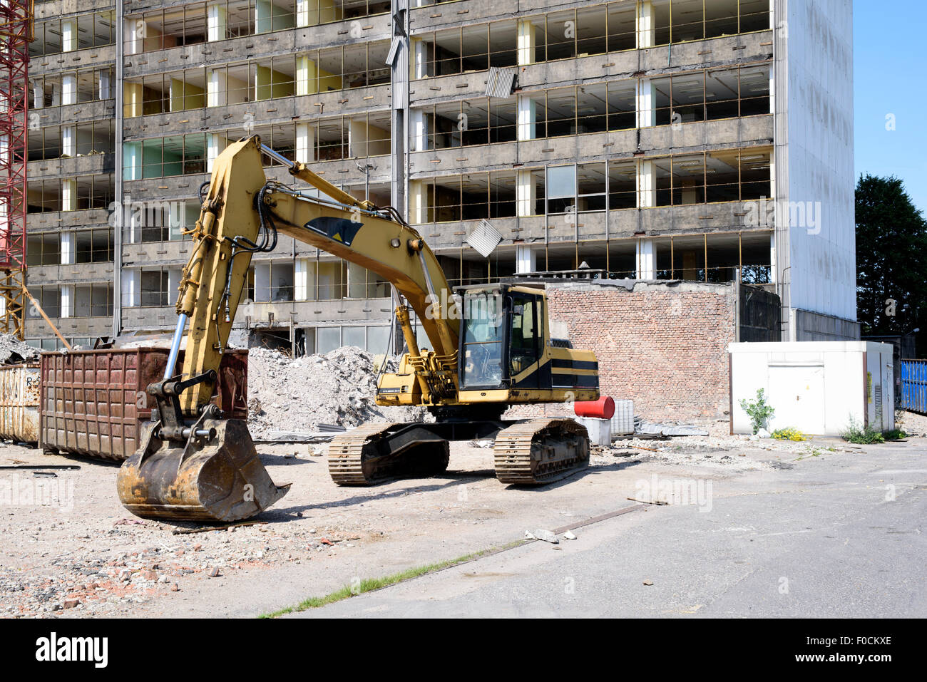 Large demolition machine hi-res stock photography and images - Alamy