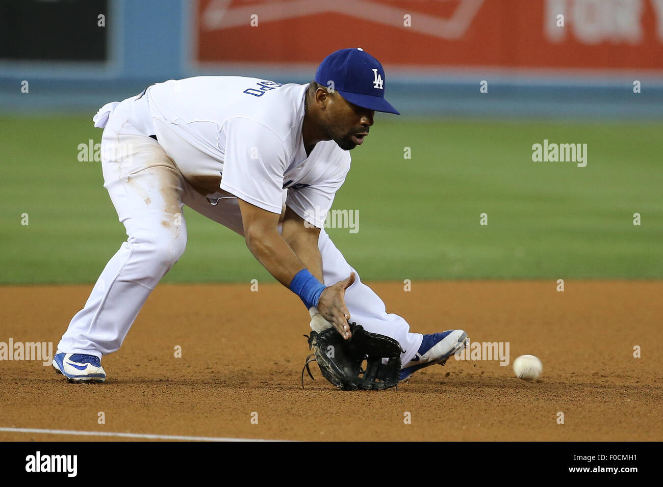 Los Angeles, CA, USA. 11th Aug, 2015. Los Angeles Dodgers third baseman ...